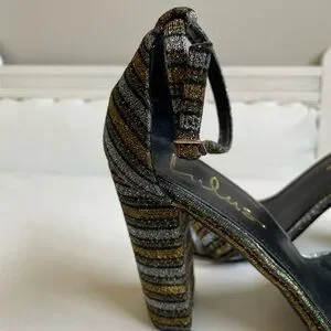 Shoes | Lulus Metallic Stripes Block Heel Oprn Toe Sandal Shoe Gold ...